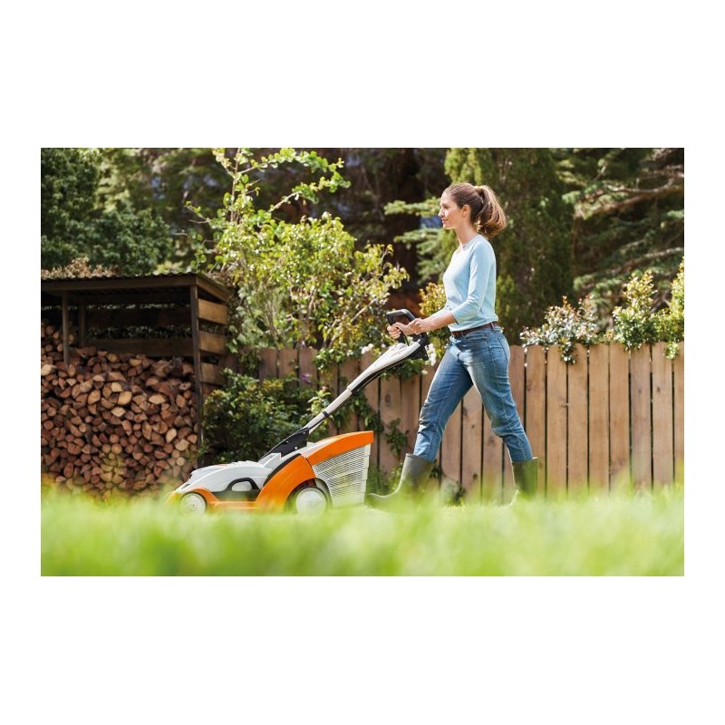 Tondeuse à batterie RMA 339 C Pack - Stihl